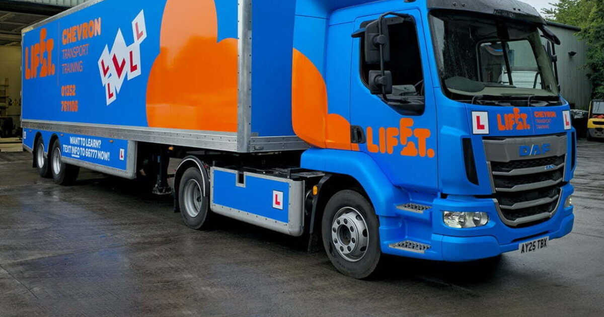 HGV Driving Experience - See If HGV Driving Is For You | Lifft